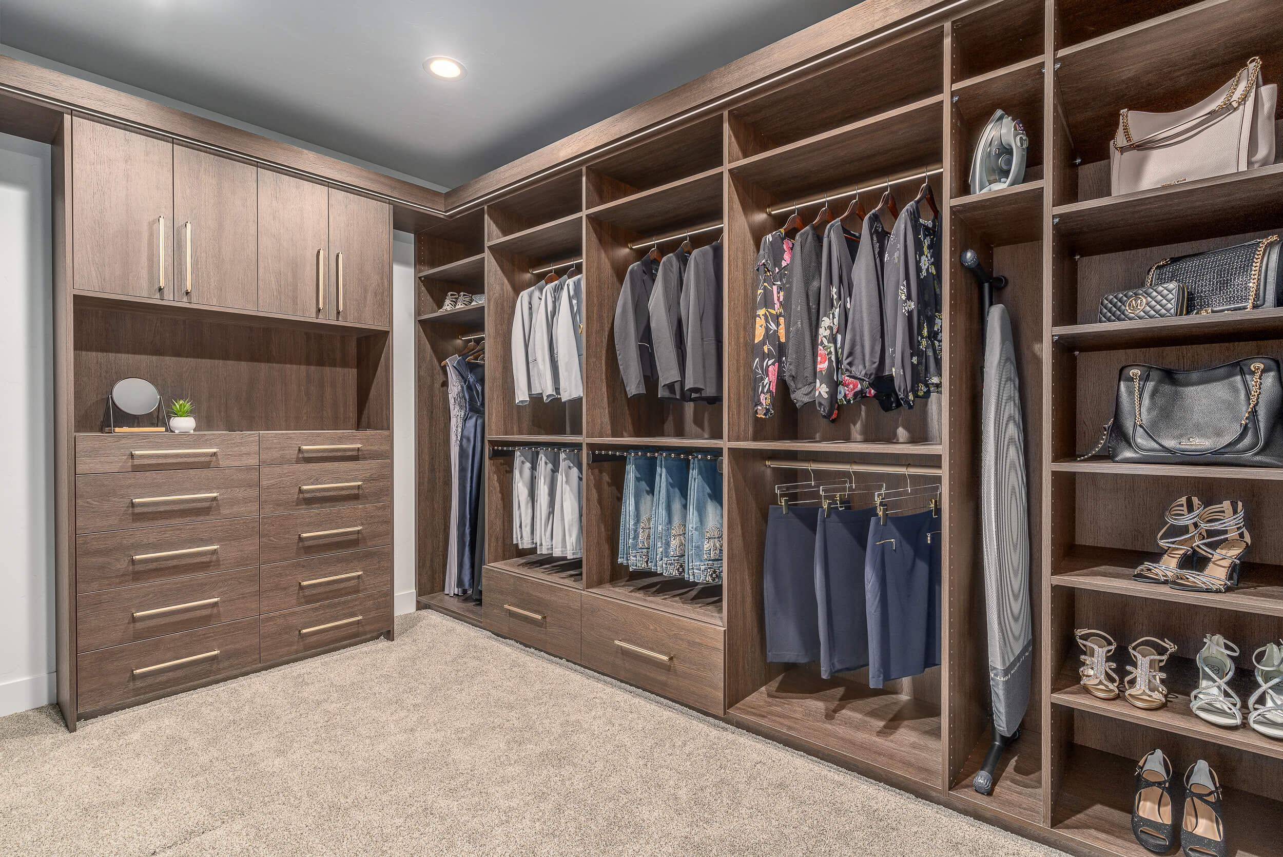 Custom Closet 15 | Cabinet Systems