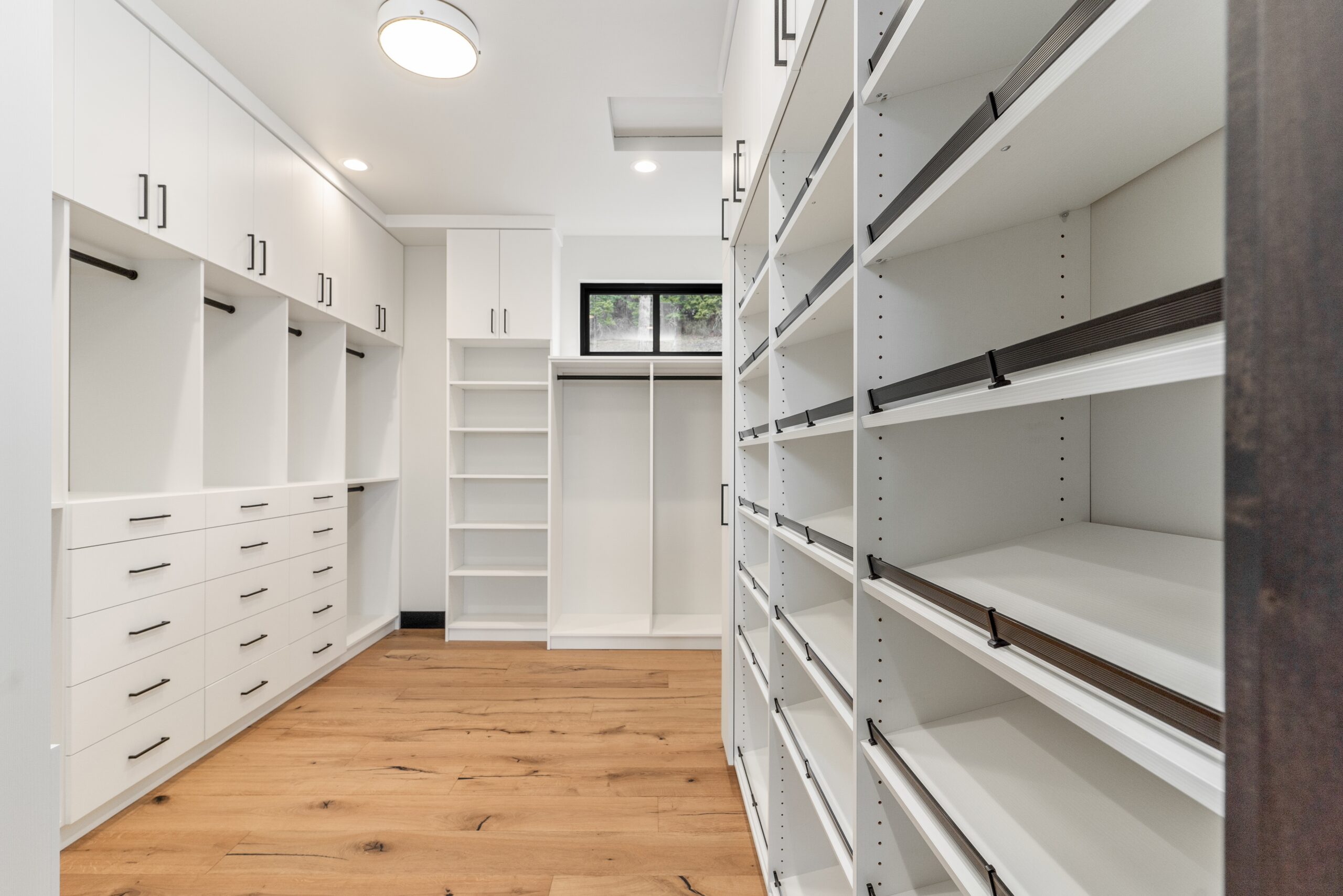 Custom Closet 22 | Cabinet Systems