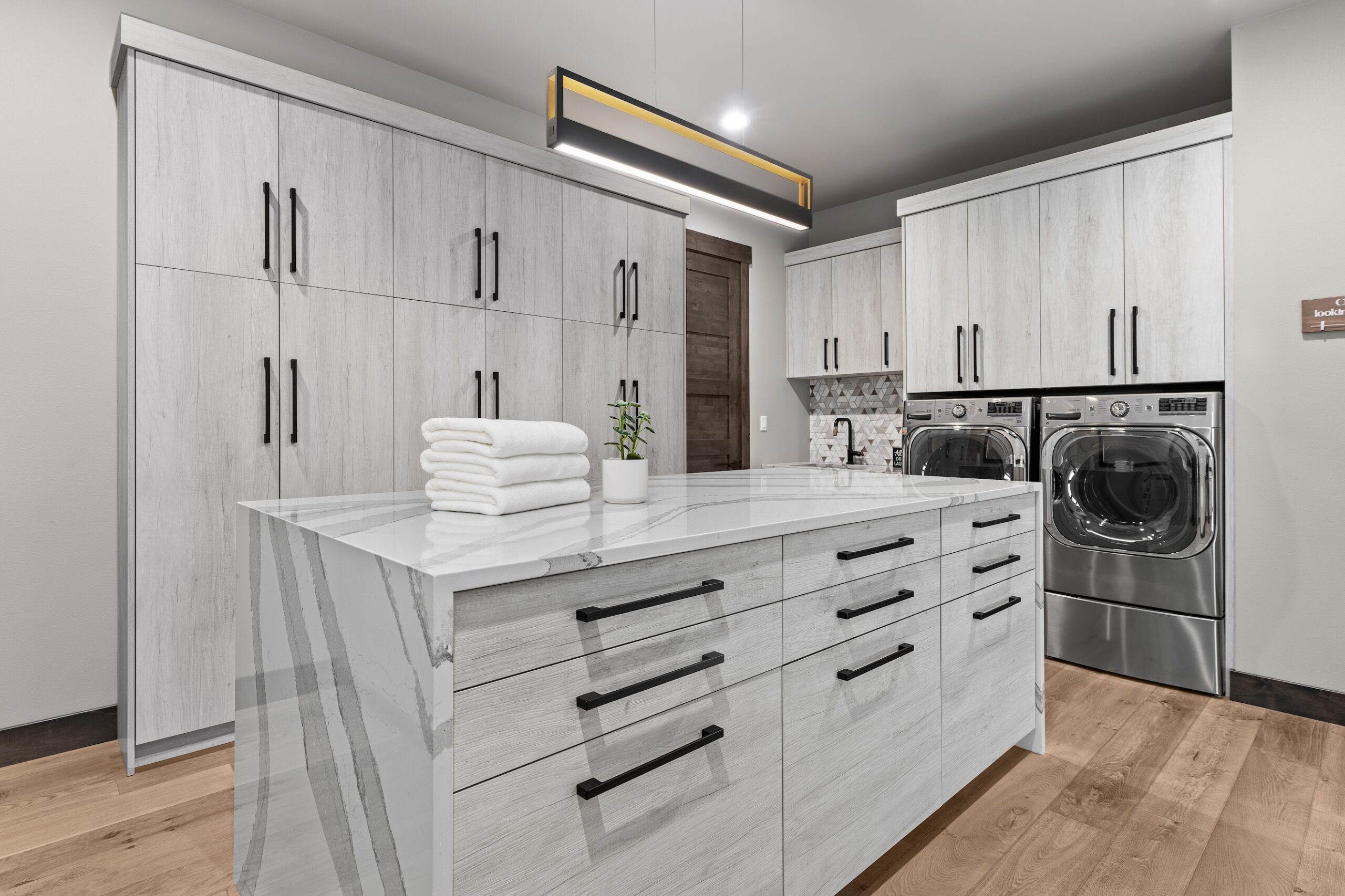 Laundry Room Storage Cabinets 5 | Cabinet Systems